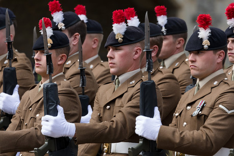 750 Royal regiment of fusiliers Stock Pictures, Editorial Images and ...