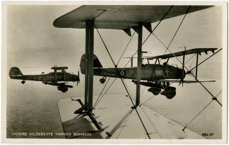 Squadron British Vickers Vildebeest Biplanes Torpedo Editorial Stock ...