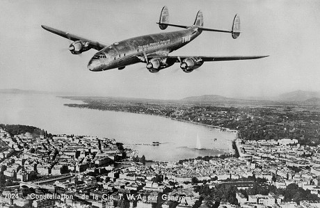 Twa Lockheed Constellation Passenger Plane Flying Editorial Stock Photo ...