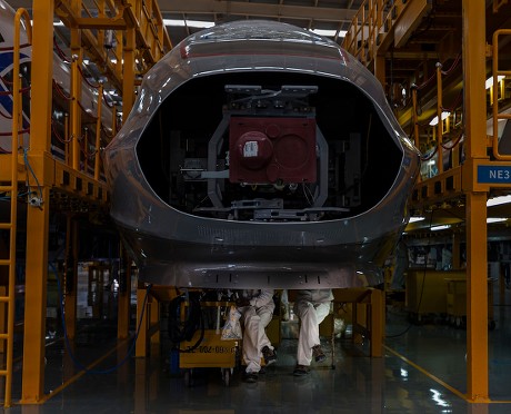 Workers Assemble Highspeed Trains Crrc Sifang Editorial Stock Photo ...