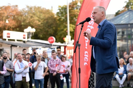 Swedish parties final campaigning ahead of elections, Stockholm, Sweden ...