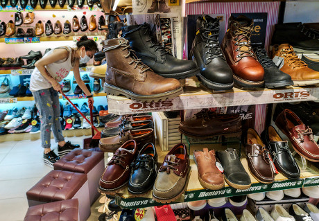 Staff Clean Area Inside Shoe Store Editorial Stock Photo - Stock Image ...