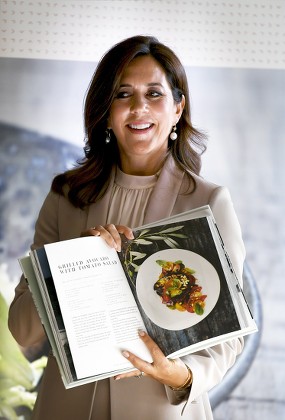 Crown Princess Mary Denmark During Cooking Editorial Stock Photo ...