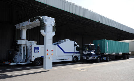 Container Xray Equipment Used Felixstowe Docks Editorial Stock Photo ...