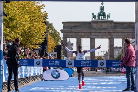 Winner Kenyan Long Distance Runner Eliud Editorial Stock Photo - Stock ...