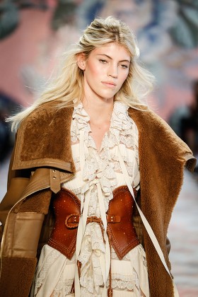 __COUNT__ Zimmerman show, Runway, Spring Summer 2019, London Fashion ...
