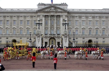 Golden Jubilee Celebrations Queen Elizabeth Ii Editorial Stock Photo ...