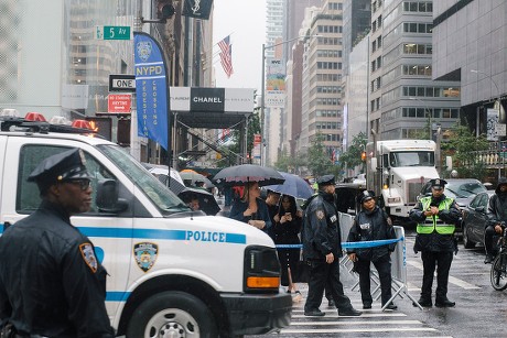 New York Police Department Nypd Officers Editorial Stock Photo - Stock ...