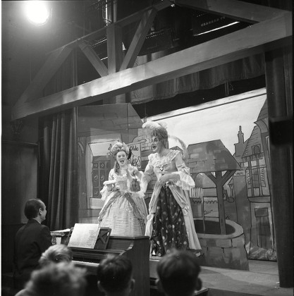 Coronation Street Pantomime Eddie King Alf Editorial Stock Photo ...