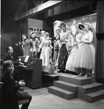 Coronation Street Pantomime Eddie King Alf Editorial Stock Photo ...