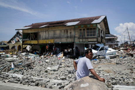 Man Stands On Tsunami Devastated Area Editorial Stock Photo - Stock ...