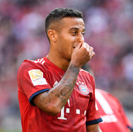 Thiago Football Bundesliga Spiel Fc Bayern Editorial Stock Photo ...
