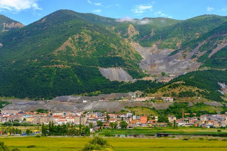 15 Chrome mining Stock Pictures, Editorial Images and Stock Photos ...