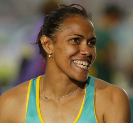 Xv11 Commonwealth Games Manchesteraustralias Cathy Freeman Editorial ...