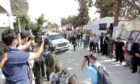 Un Vehicle Crosses Quneitra Border Crossing Editorial Stock Photo ...
