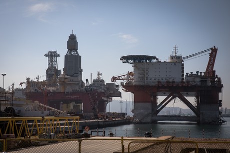 Yantai Raffles Shipyard in China - 19 Oct 2018 Stock Pictures ...