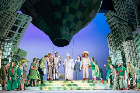 The Wonderful Wizard of Oz opera premiere in Berlin, Germany - 25 Oct ...