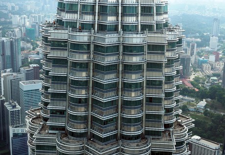 Maintenance Workers On 85th Floor Petronas Editorial Stock Photo ...