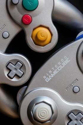 250 Gamecube Stock Pictures, Editorial Images and Stock Photos ...