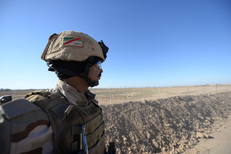 Iraqi military forces at the al-Qaim border town, Iraq - 02 Nov 2018 ...