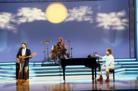 Summertime Special Tv 1986 Gary Wilmot Editorial Stock Photo - Stock ...