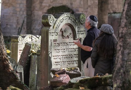 Visitors Look Old Gravestone Old Jewish Editorial Stock Photo - Stock ...