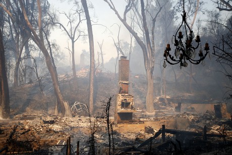 Home Sits Smoldering After Being Destroyed Editorial Stock Photo ...