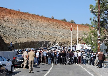 People Cross Newlyopened Checkpoint Linking Greek Editorial Stock Photo ...
