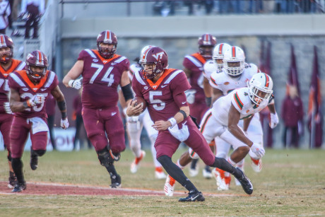 Virginia Tech Hokies Quarterback Ryan Willis Editorial Stock Photo ...