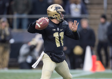 Purdue Quarterback David Blough 11 Passes Editorial Stock Photo - Stock ...