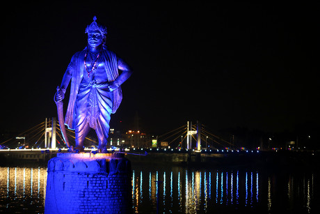 Statue Raja Bhoj Founder Bhopal Illuminated Editorial Stock Photo ...
