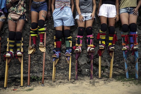 Pupils Stilt School Participate Practice Playa Editorial Stock Photo ...