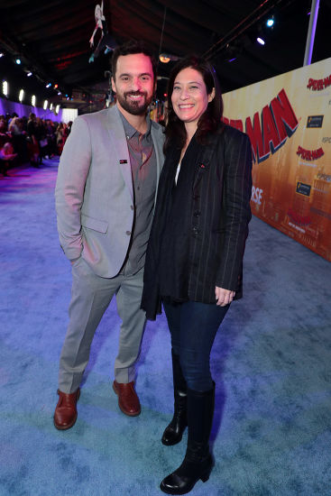 Jake Johnson Erin Payne During Red Foto stock editorial - Imagem stock ...