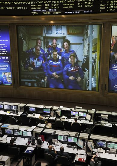 Screen Russian Mission Control Centre International Editorial Stock ...