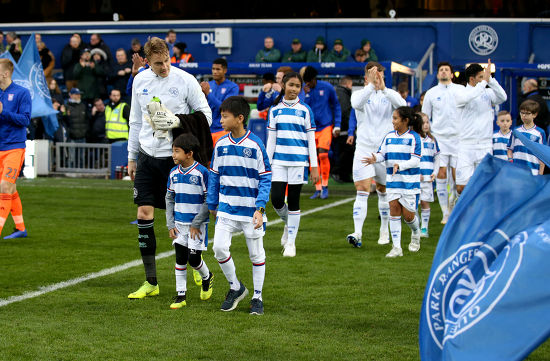 Mascot Mascots Activity Flag Bearers Teams Editorial Stock Photo ...