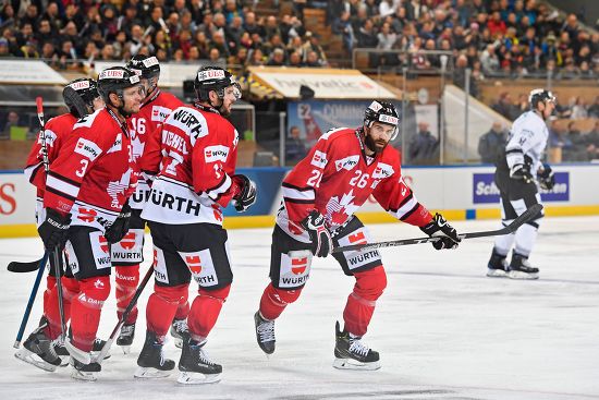 Team Canada Team Canadas Daniel Winnik Editorial Stock Photo - Stock ...