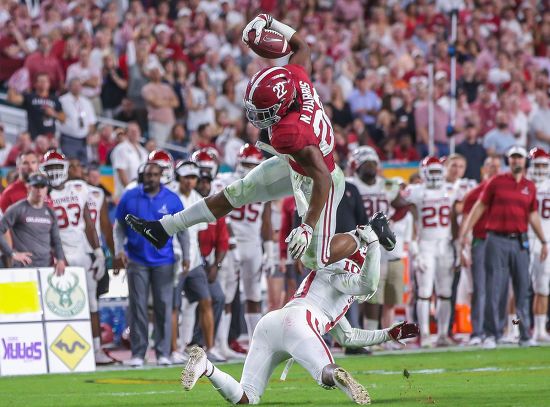 Alabamas Najee Harris 22 Tries Hurdle Editorial Stock Photo - Stock ...