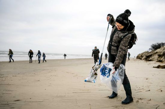 Volunteers Clean Flotsam Waste Washed Ashore Editorial Stock Photo ...