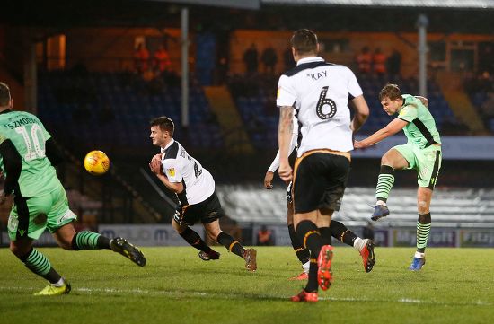 Colchester Uniteds Harry Pell Scores Third Editorial Stock Photo ...