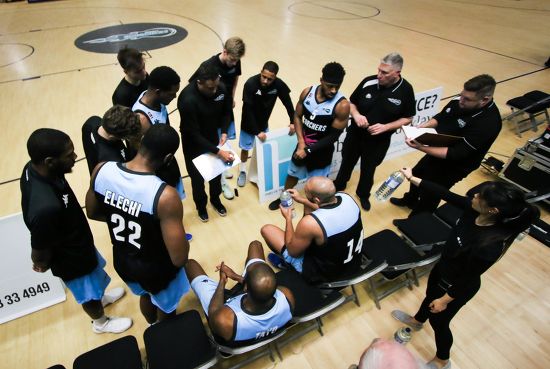 Creon Raftopoulos Surrey Scorchers Coach Talks Editorial Stock Photo ...