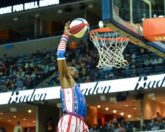 Harlem Globetrotters Forward Bulldog 5 Goes Editorial Stock Photo ...