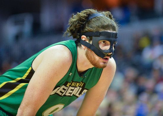 Washington Generals Forward Cage Luke Piotrowski Editorial Stock Photo ...