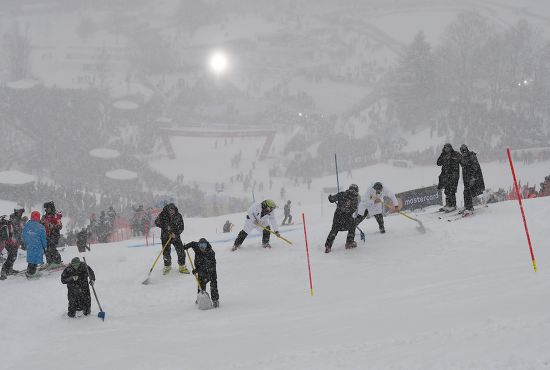 Workers Prepare Slope Mens Slalom Race Editorial Stock Photo - Stock ...