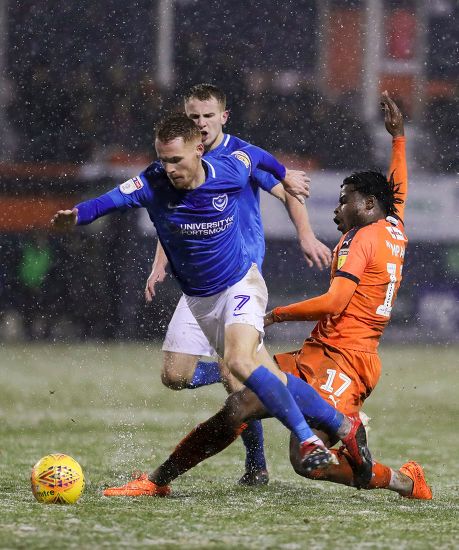 Kazenga Lualua Luton Town Battles Tom Editorial Stock Photo - Stock ...