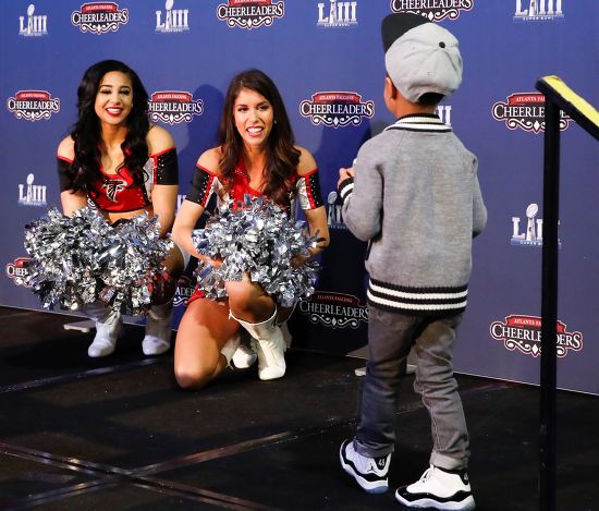 Couple Atlanta Falcons Cheerleaders Coax Young Editorial Stock Photo ...