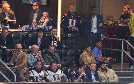 Harry Kane Watches Action Super Bowl Editorial Stock Photo - Stock ...