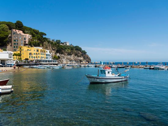 Corso Angelo Rizzoli Beach Port Lacco Editorial Stock Photo - Stock ...