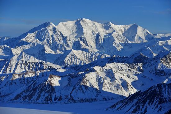 Mount Lucania 5240 M St Elias Editorial Stock Photo - Stock Image ...