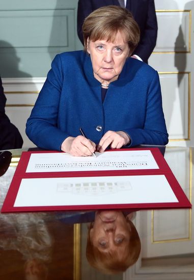 German Chancellor Angela Merkel Signs Memorial Editorial Stock Photo ...