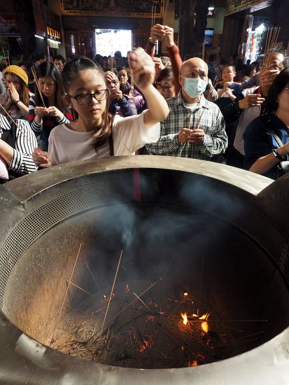 People Pray Taoist Temple During Second Editorial Stock Photo - Stock ...